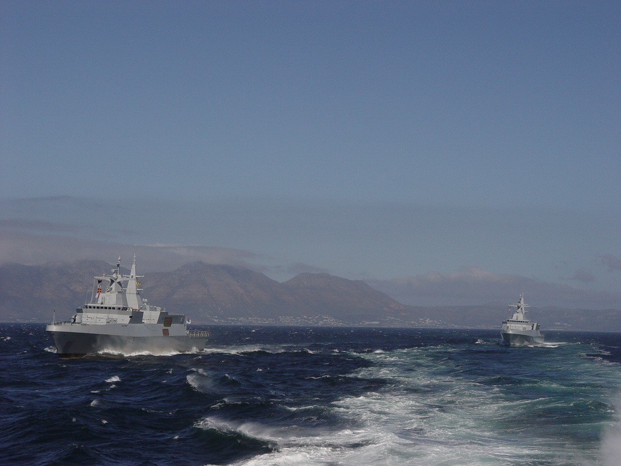 BEMIL 사진 자료실 - 유용원의 군사세계